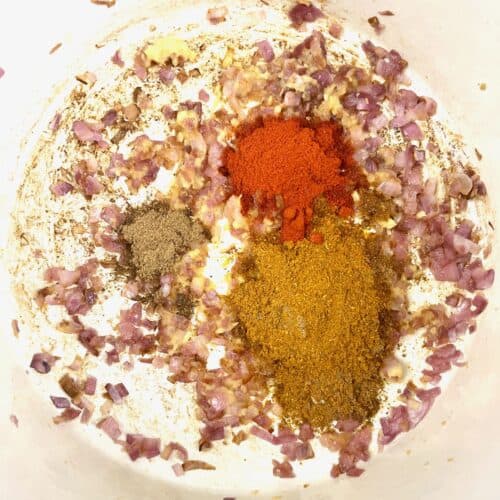 Yummy 10-Ingredient Recipe for Chicken Madras Curry - MyIndianStove